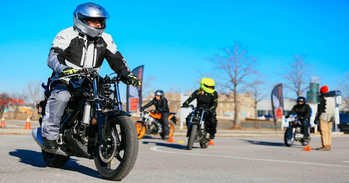 Passing Your Motorcycle Road Test | Reviewmotors.co