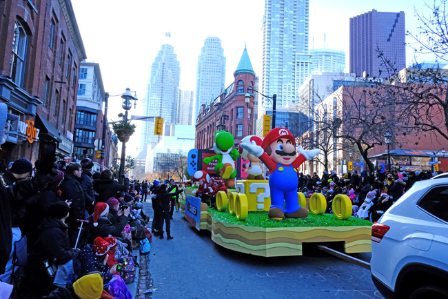 Toronto Original Santa Claus Parade celebrates 120th anniversary ...