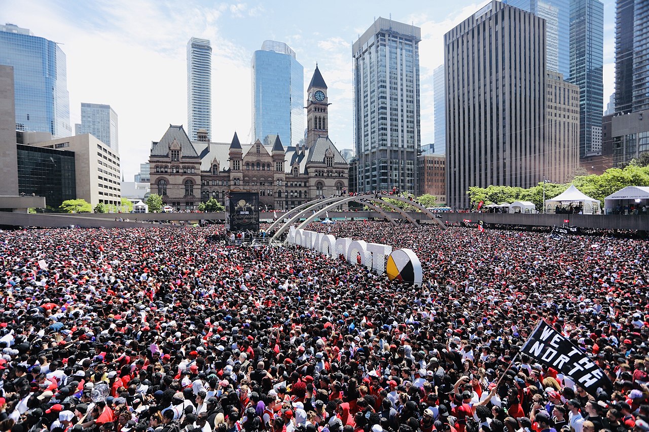1280px-Toronto_Raptors_victory_parade_on_We_The_North_Day_-_2019 ...
