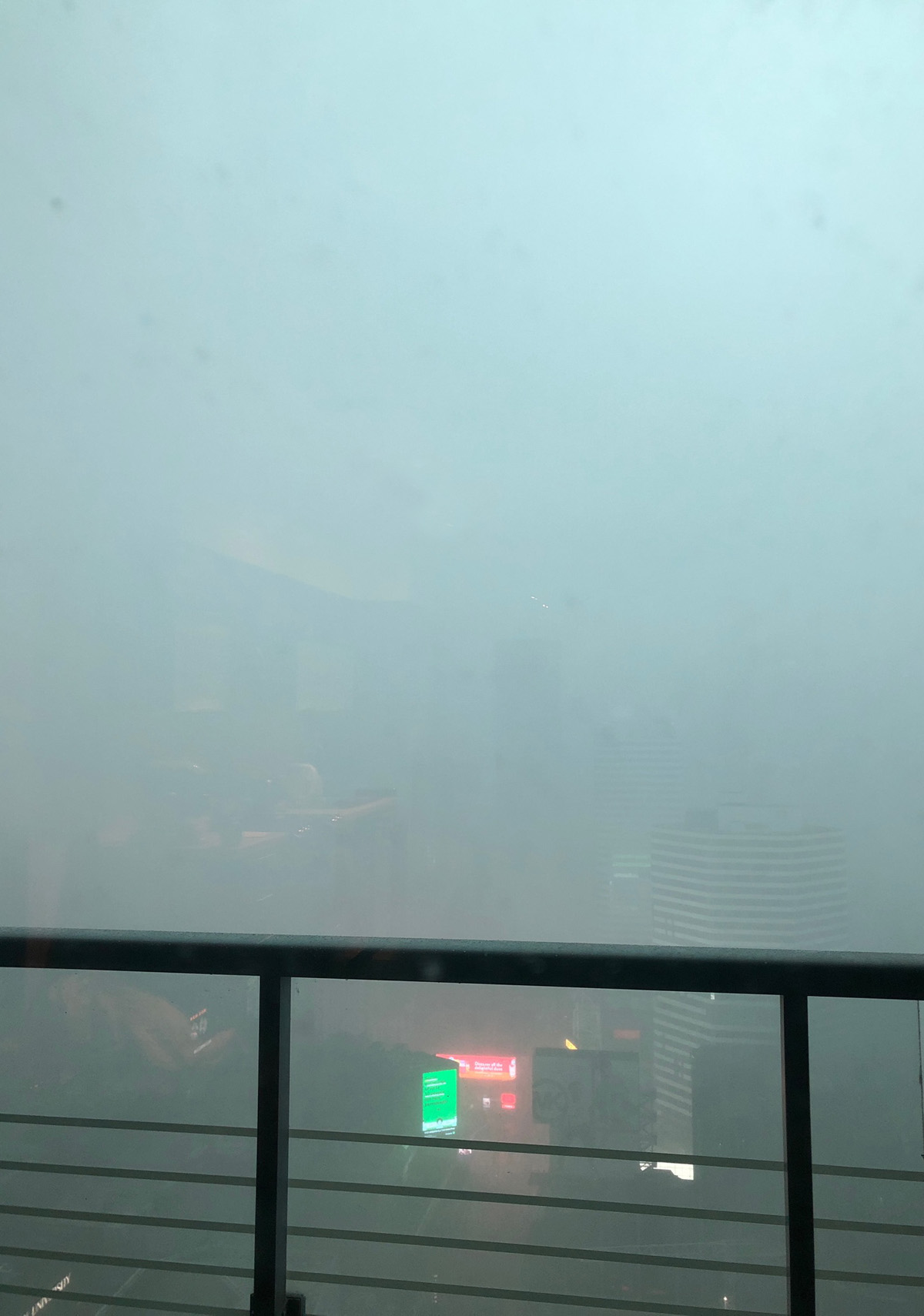 Severe thunderstorm warning for Downtown Toronto, GTHA (ENDED ...