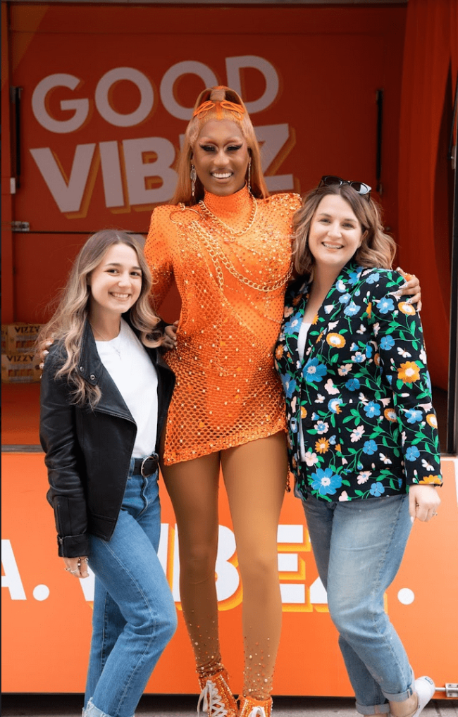 Vizzy Hard Seltzer and Queen Priyanka give out good vibes and ...