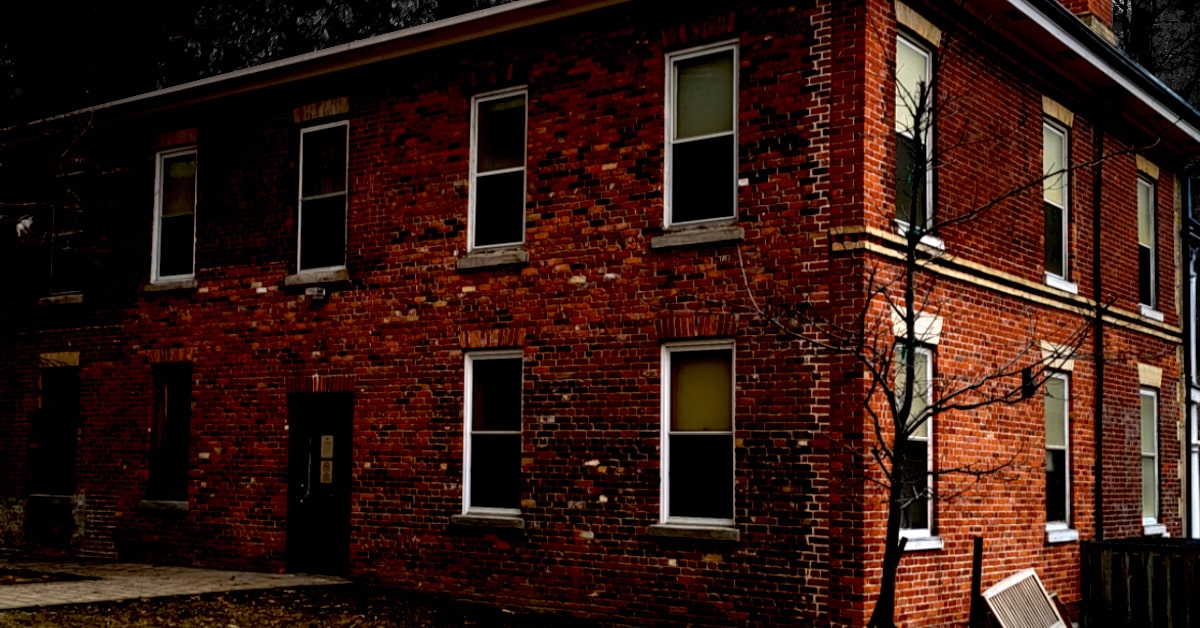 Mind reader, Jaymes White hosts 7th annual Victorian séances at haunted ...