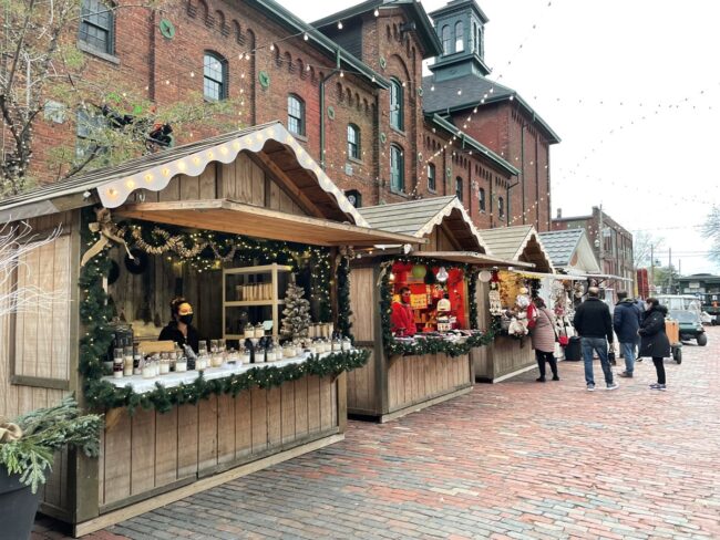 Toronto's Distillery Winter Village returns with tree lighting and ...