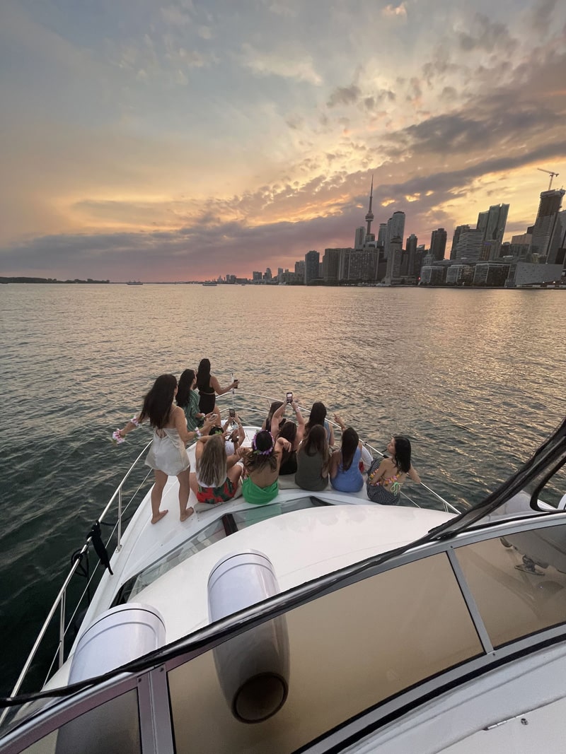 Top 5 Ways to See Toronto by Boat - Toronto Times