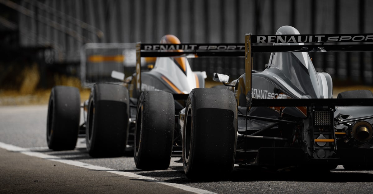 What are the technical features of Formula 1 cars? - Toronto Times
