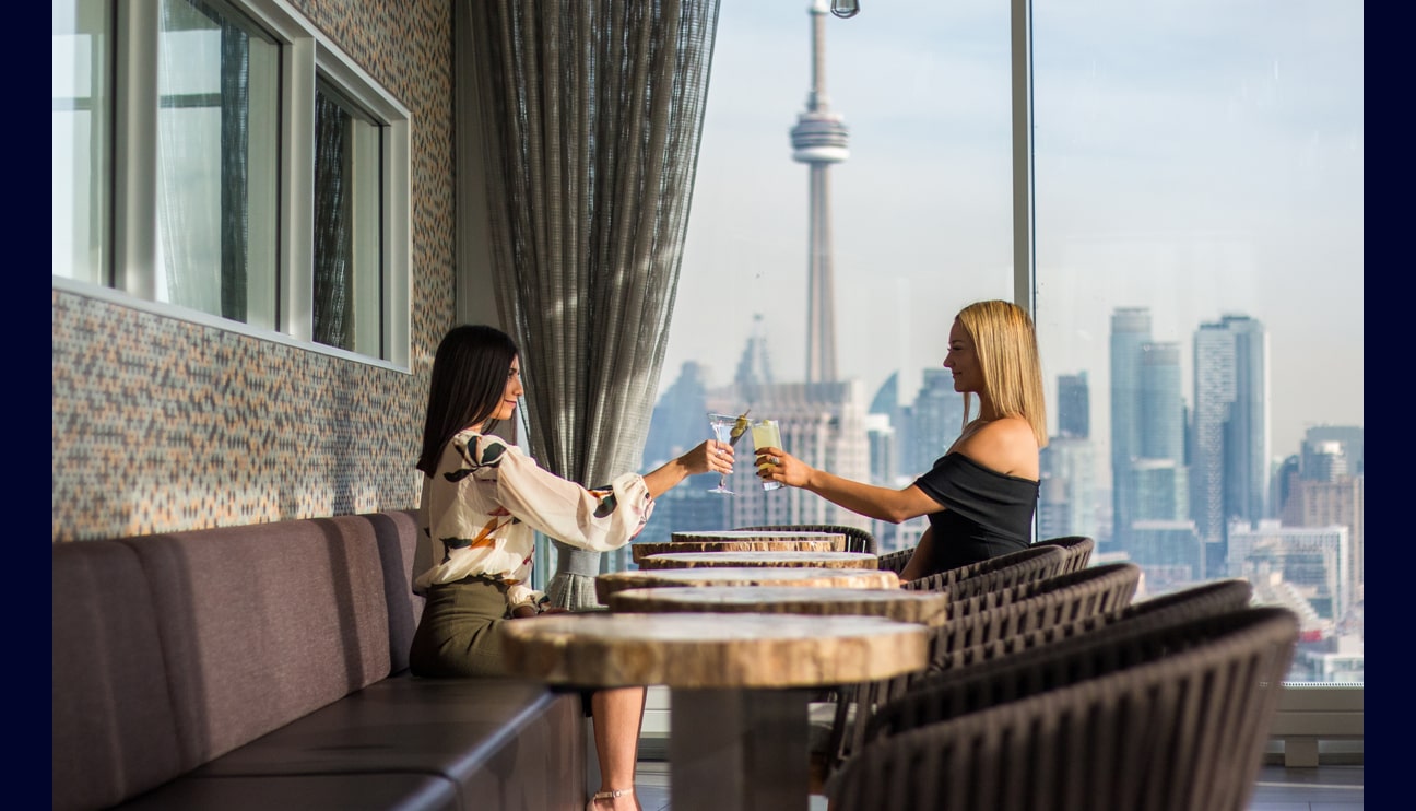 Top 13 Hotels in Downtown Toronto - Toronto Times