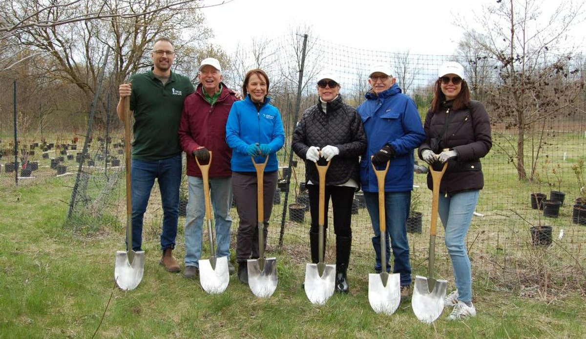 Trees for Life' plants 400 Trees in honour of Trillium Queensway Health ...