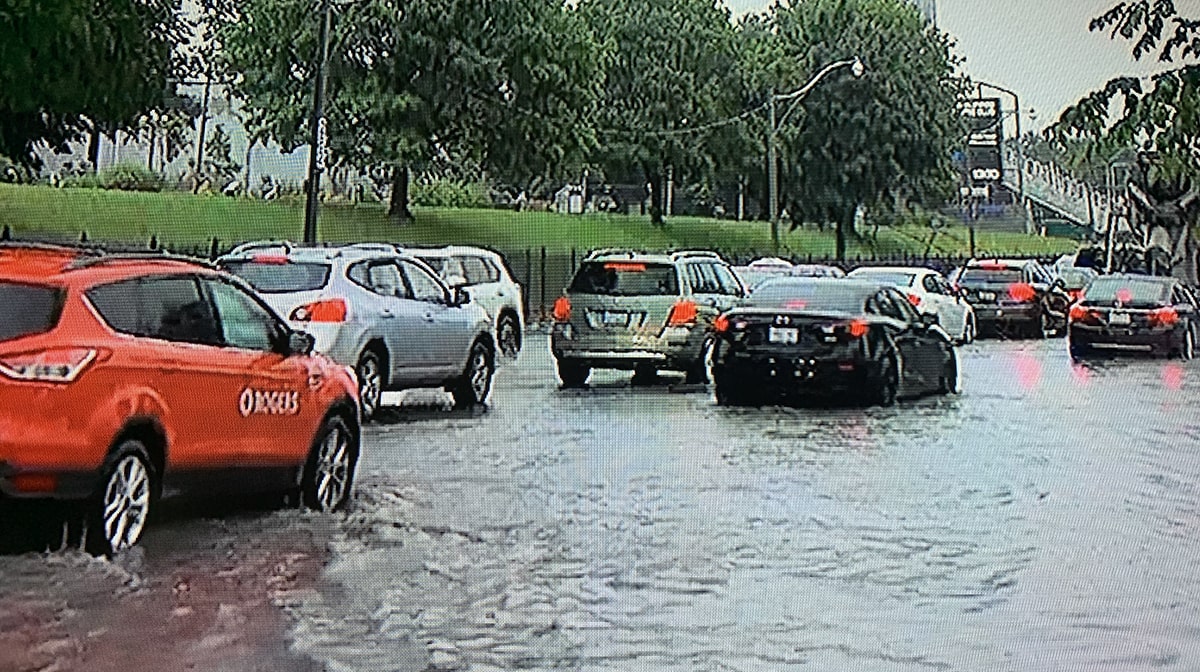 Road closures, power outages, TTC & GO train delays due to flash flood ...