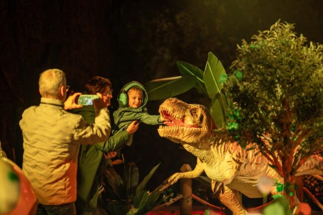 Dinos Alive: An Immersive Experience Opens in Toronto this Fall ...