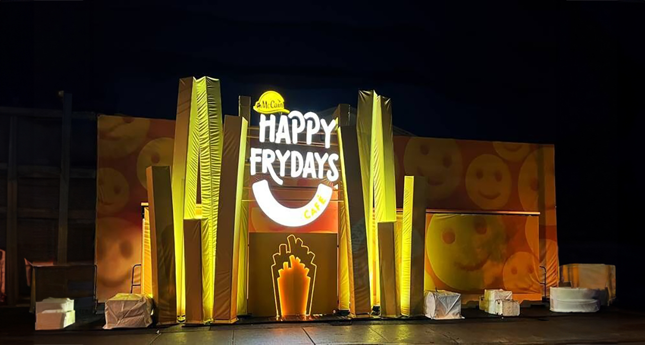 McCain Happy Frydays Café opens in Downtown Toronto - Toronto Times