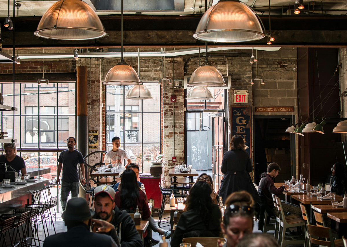 The Ultimate Toronto Foodie Guide: A Culinary Tour of TO's Best