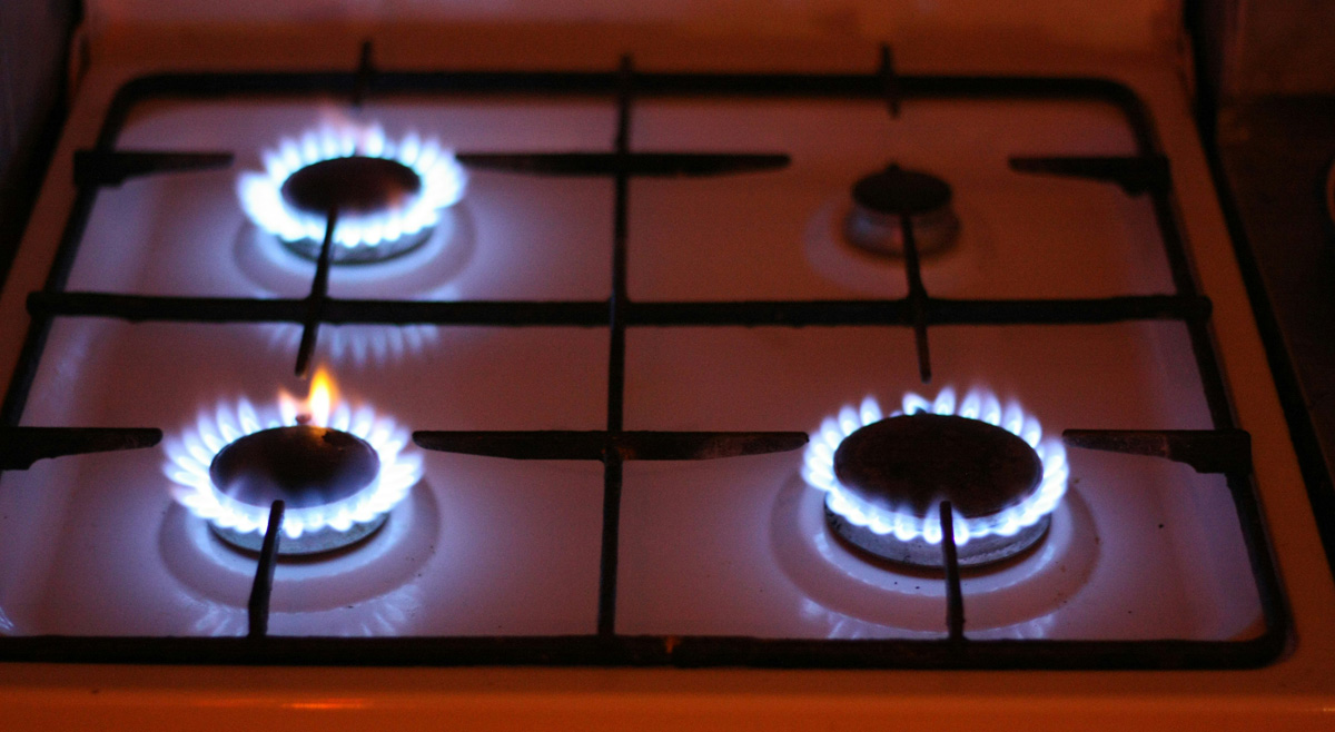 Common Stove Problems and What They Really Mean - Toronto Times