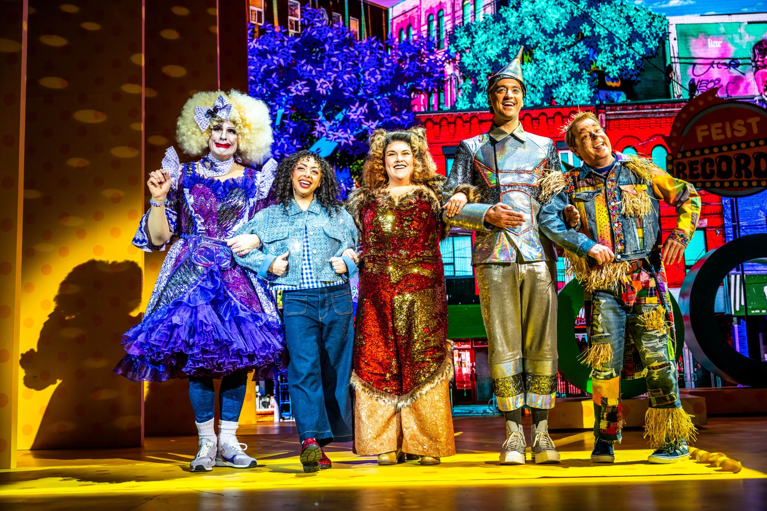 Toronto's Favourite Panto Returns with ROBIN HOOD MUSICAL - Toronto Times